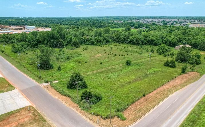 373 Howard Boulevard, Harrah, OK 73045 | Crexi.com