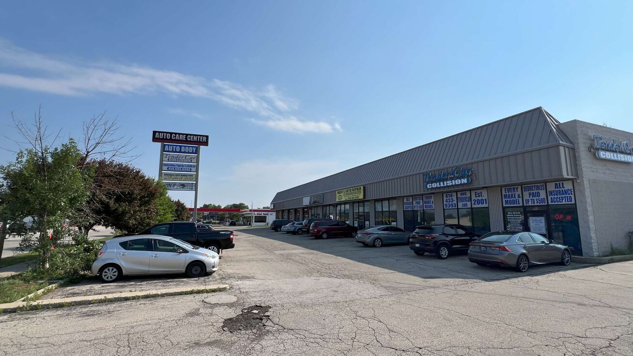 8025-8055 N 76th St, Milwaukee, WI 53223 | Crexi.com