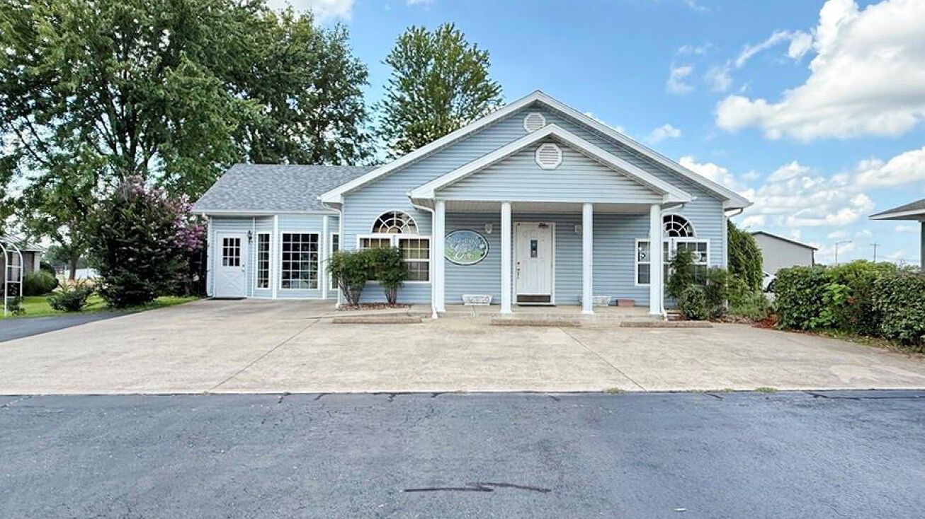 703 E Hospital Road, El Dorado Springs, MO 64744 | Crexi.com