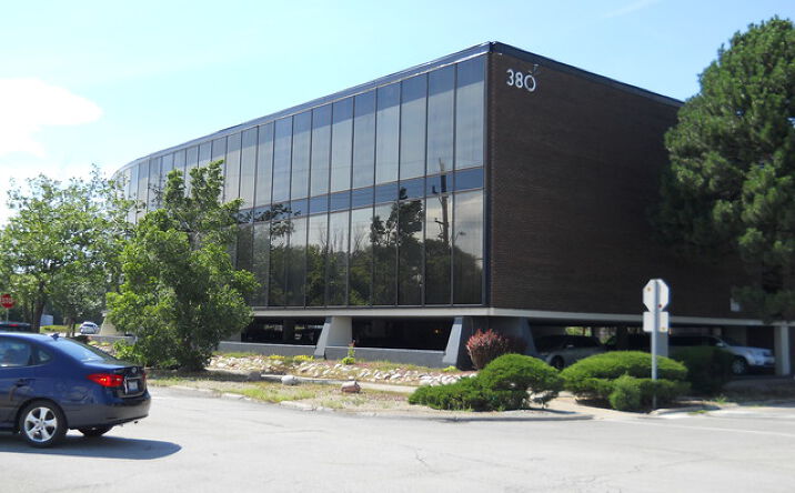 380 E NORTHWEST HWY Des Plaines IL 60016-2290 APN: 09073030470000 ...