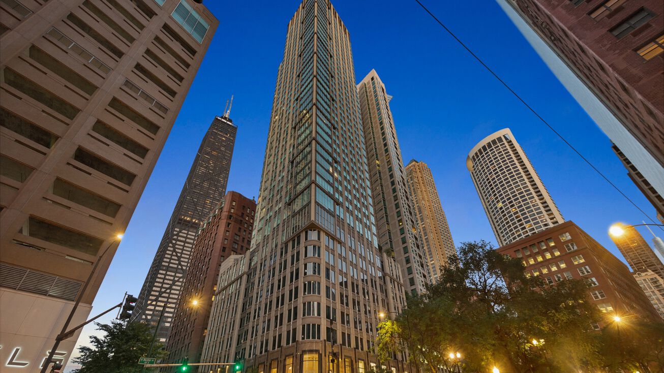 57 E Delaware Place 150, Chicago, IL 60611 | Crexi.com