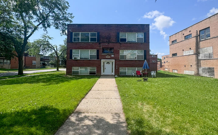 1110 W Pacific Avenue, Waukegan, IL 60085 | Crexi.com