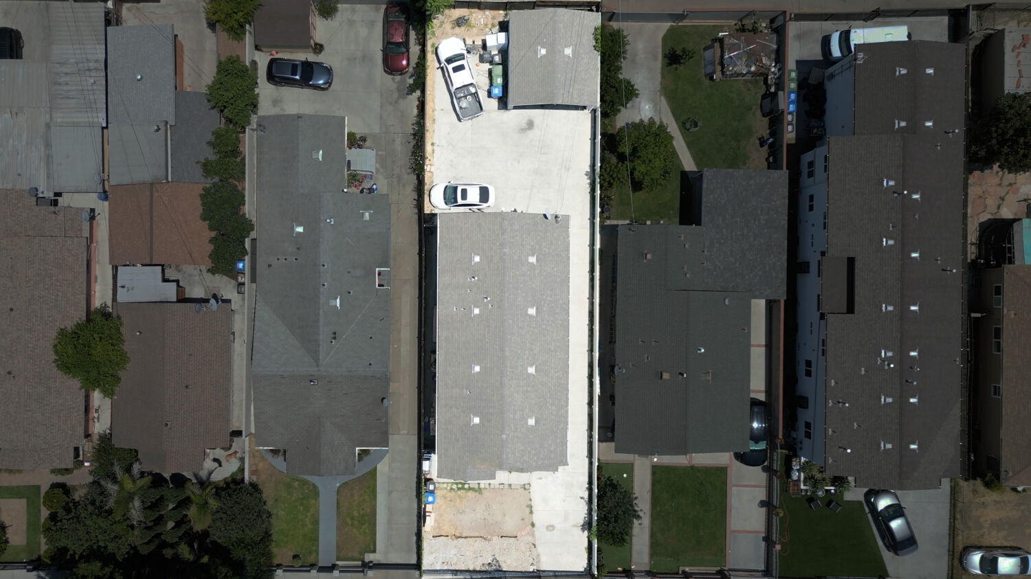 9128 Menlo Ave, Los Angeles, CA 90044 | Crexi.com