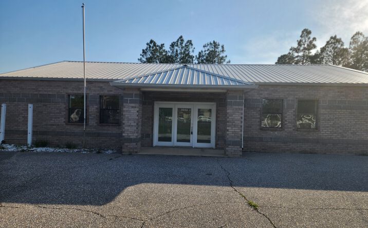 1045 S Fairfield Dr, Pensacola, FL 32506 | Crexi.com