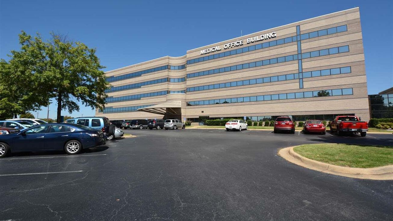 1 Mercy Ln, Hot Springs, AR 71913 | Crexi.com