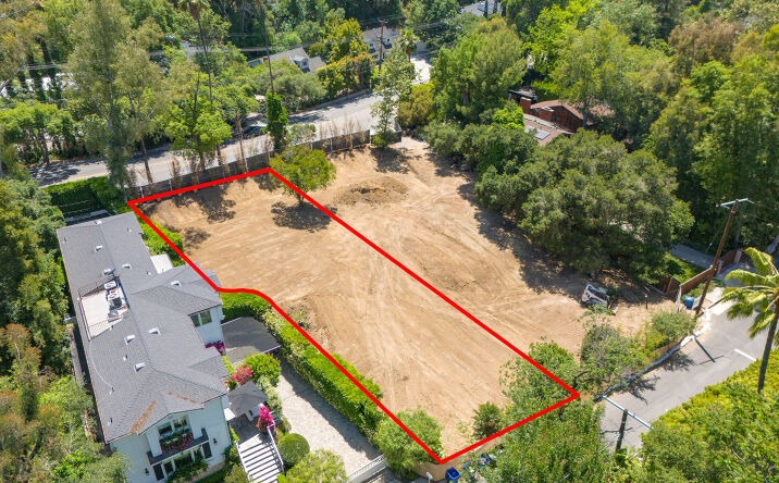 11452 Canton Dr, Los Angeles, CA 91604 | Crexi.com