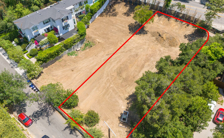 11464 Canton Dr, Los Angeles, CA 91604 | Crexi.com
