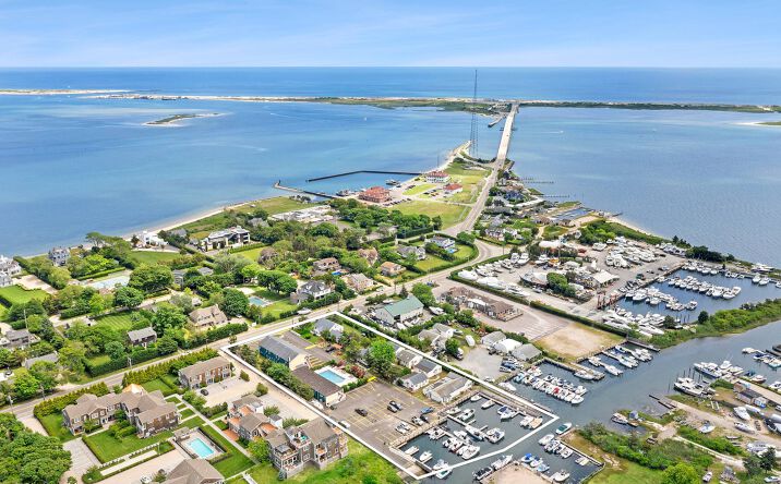 Suffolk County, NY Commercial Real Estate for Sale | Crexi.com
