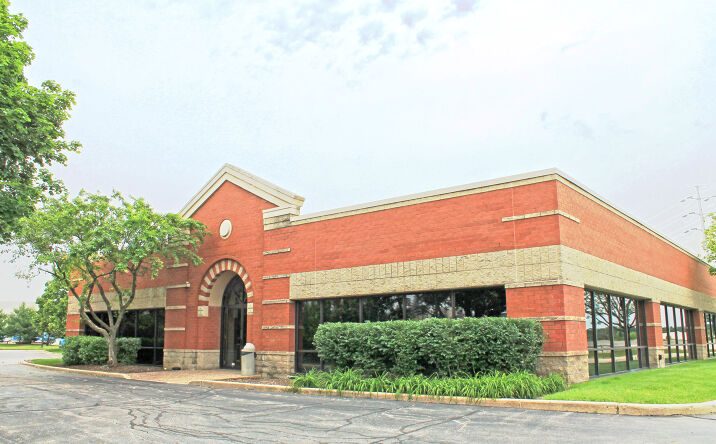 385 AIRPORT RD Elgin IL 60123-9343 APN: 0334326103 | Crexi.com