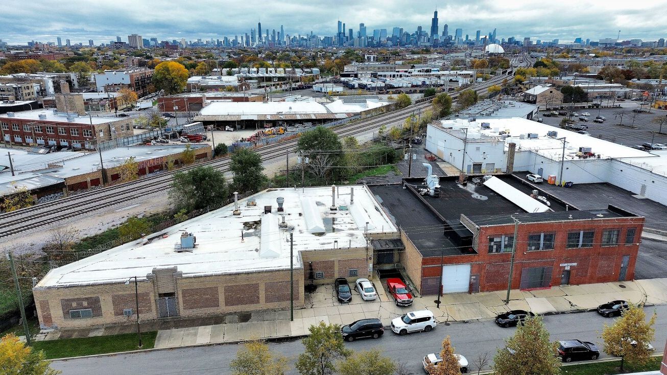 859 N Spaulding Avenue, Chicago, IL 60651 | Crexi.com