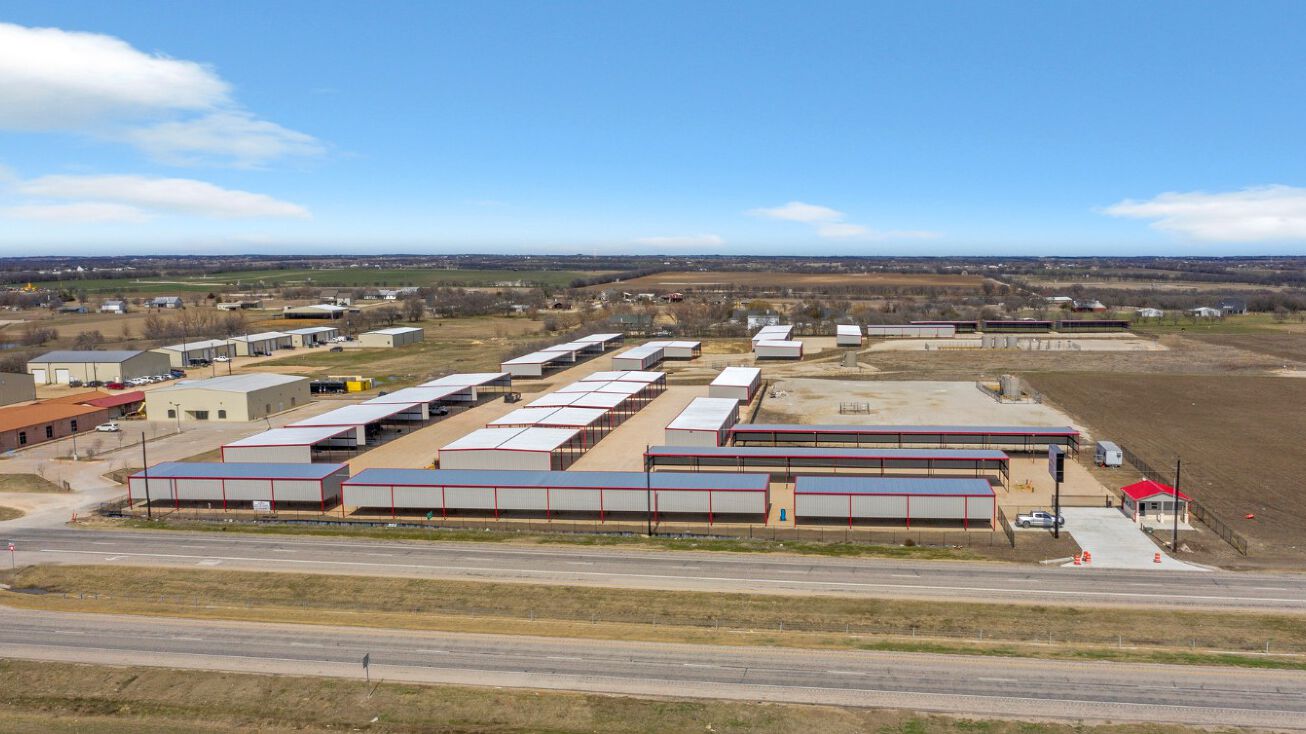 14744 US-380, Krum, TX 76249 | Crexi.com