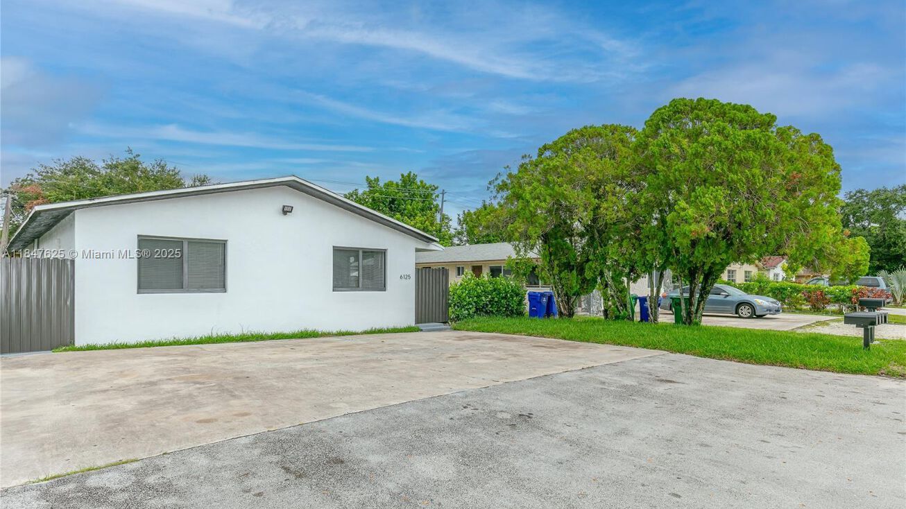 6125 SW 40th Ct, Miramar, FL 33023 | Crexi.com