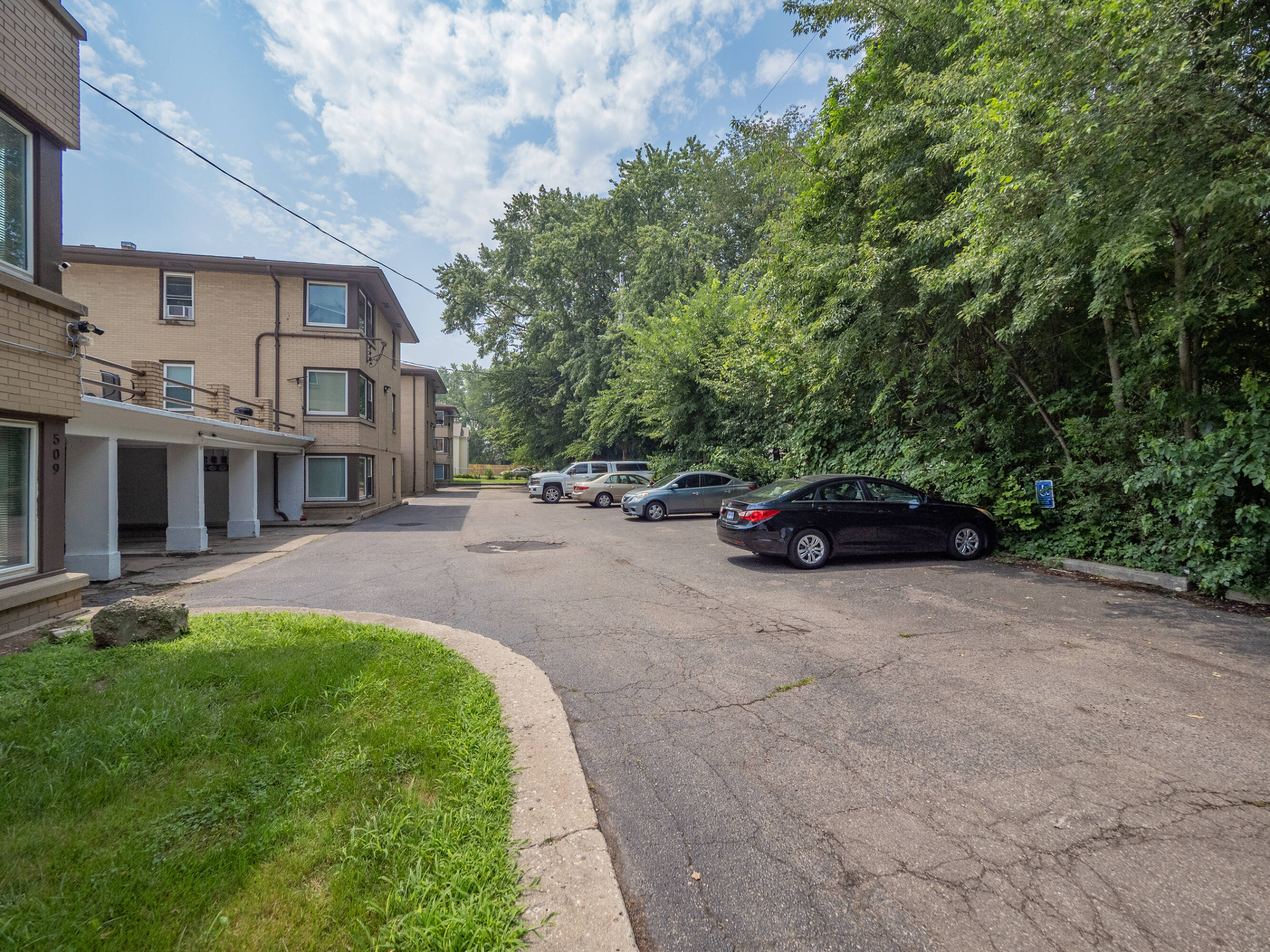 503 N Riverview Dr, Parchment, MI 49004 | Crexi.com