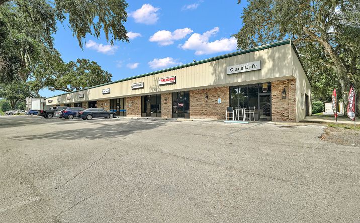 407 N West St, Bushnell, FL 33513 | Crexi.com