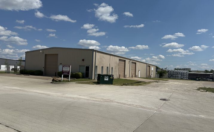 461 Burl Ray, Mansfield, TX 76063 | Crexi.com