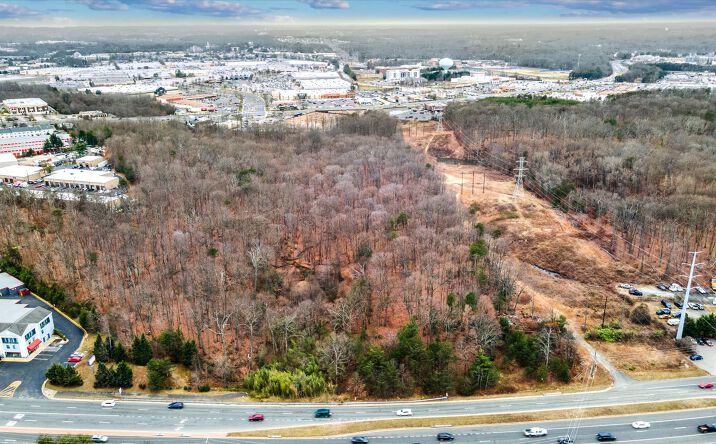 2509 Caton Hill Rd, Woodbridge, VA 22192 | Crexi.com