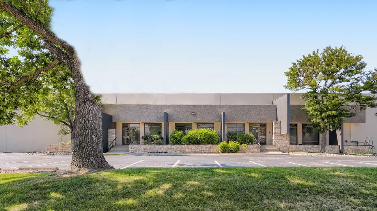 11400 E 51st Ave, Denver, CO 80239 | Crexi.com