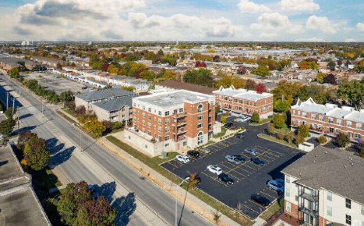 6636 W 65th ST, Chicago, IL 60638 | Crexi.com