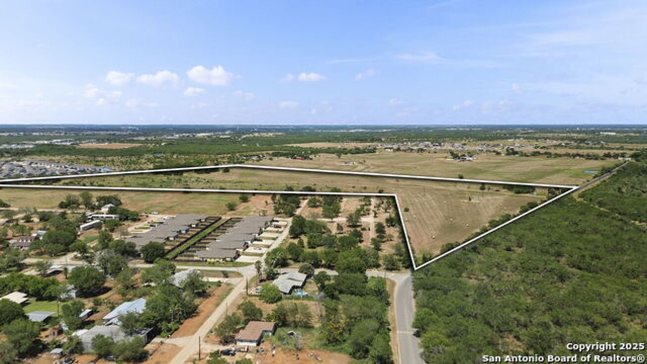 50 ACRES COUNTY ROAD 307, Jourdanton, TX 78026 | Crexi.com