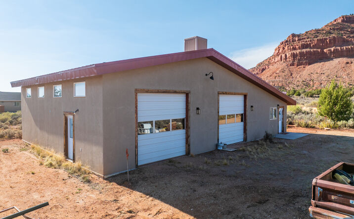 3976 E Juniper Cliffs Dr, Kanab, UT 84741 | Crexi.com