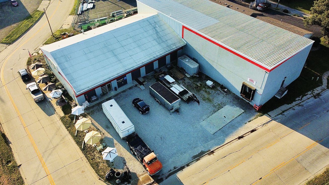 107 Caroline St, Bloomington, IL 61701 | Crexi.com