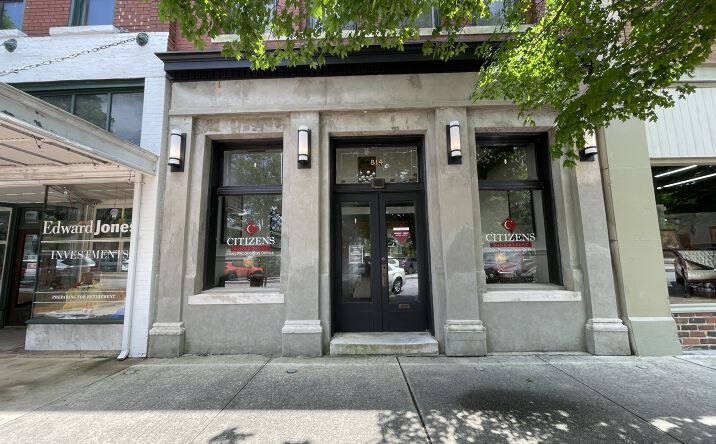 814 Bank Street NE, Decatur, AL 35601 | Crexi.com