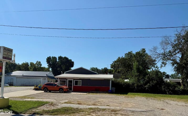104 E Main Street, Floris, IA 52537 | Crexi.com