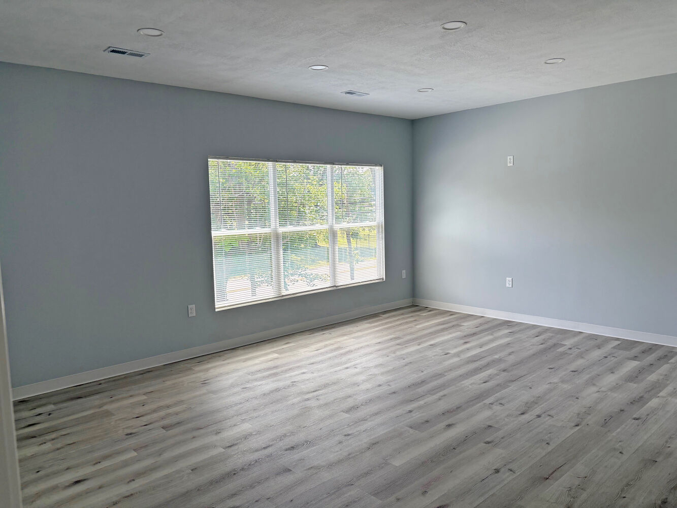 1627 Krumroy Rd, Akron, OH 44306 | Crexi.com