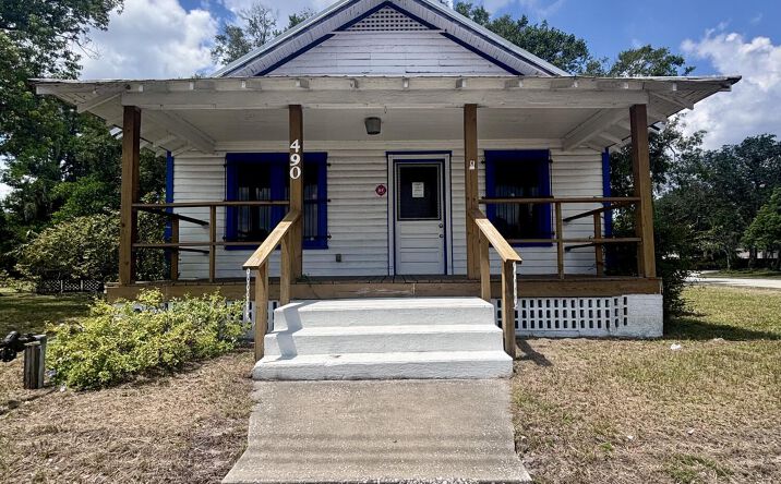 490 N Spring Garden Avenue, DeLand, FL 32720 | Crexi.com