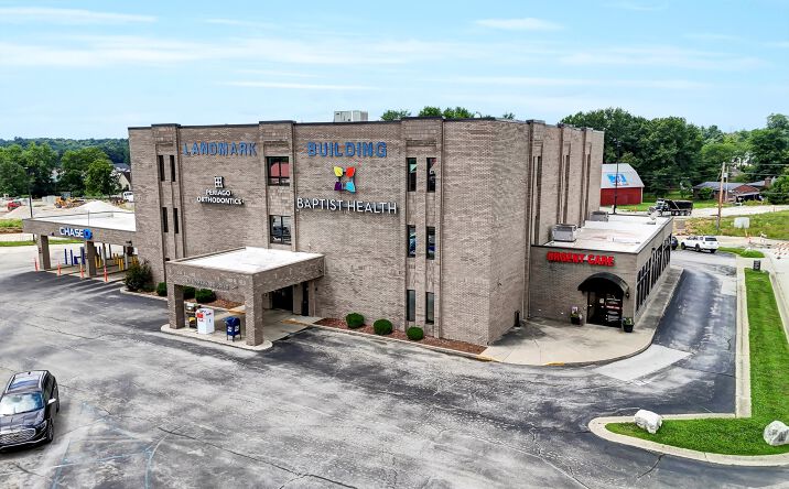 800 Highlander Point Dr, Floyds Knobs, IN 47119 | Crexi.com