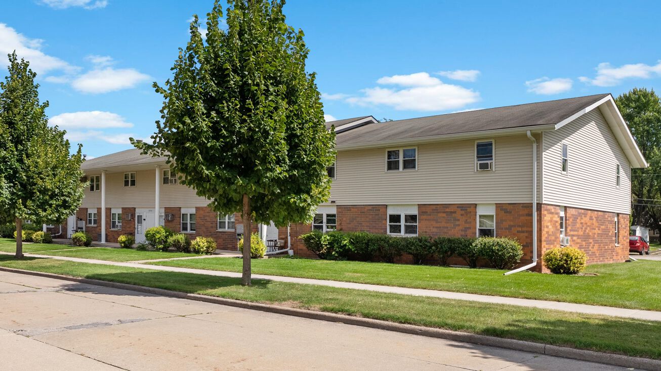 2330 S Walden Ave, Appleton, WI 54915 | Crexi.com