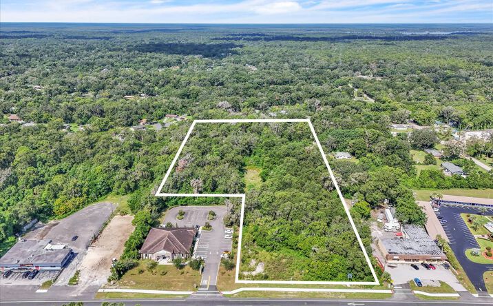 2272 N Volusia, Orange City, FL 32763 | Crexi.com