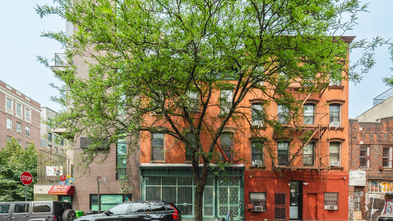 445 Grand St, Brooklyn, NY 11211 | Crexi.com