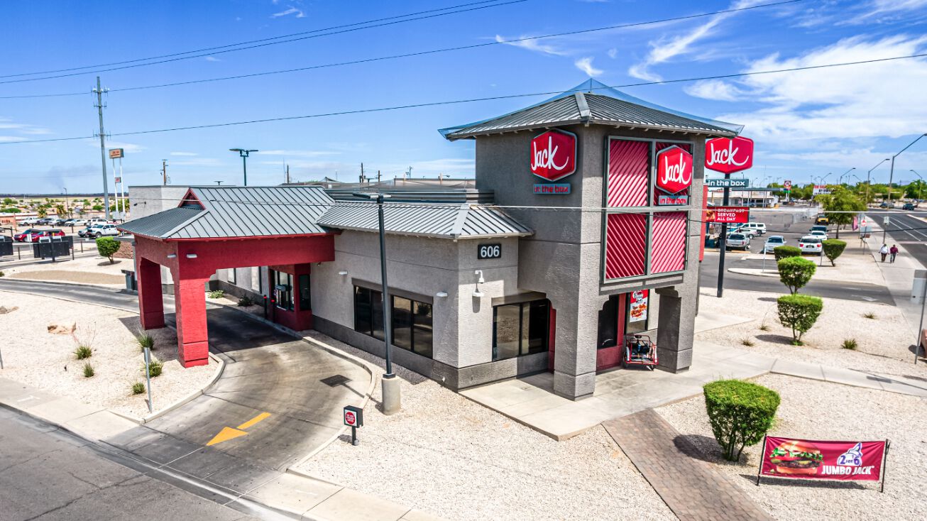 606 Main St, San Luis, AZ 85349 | Crexi.com