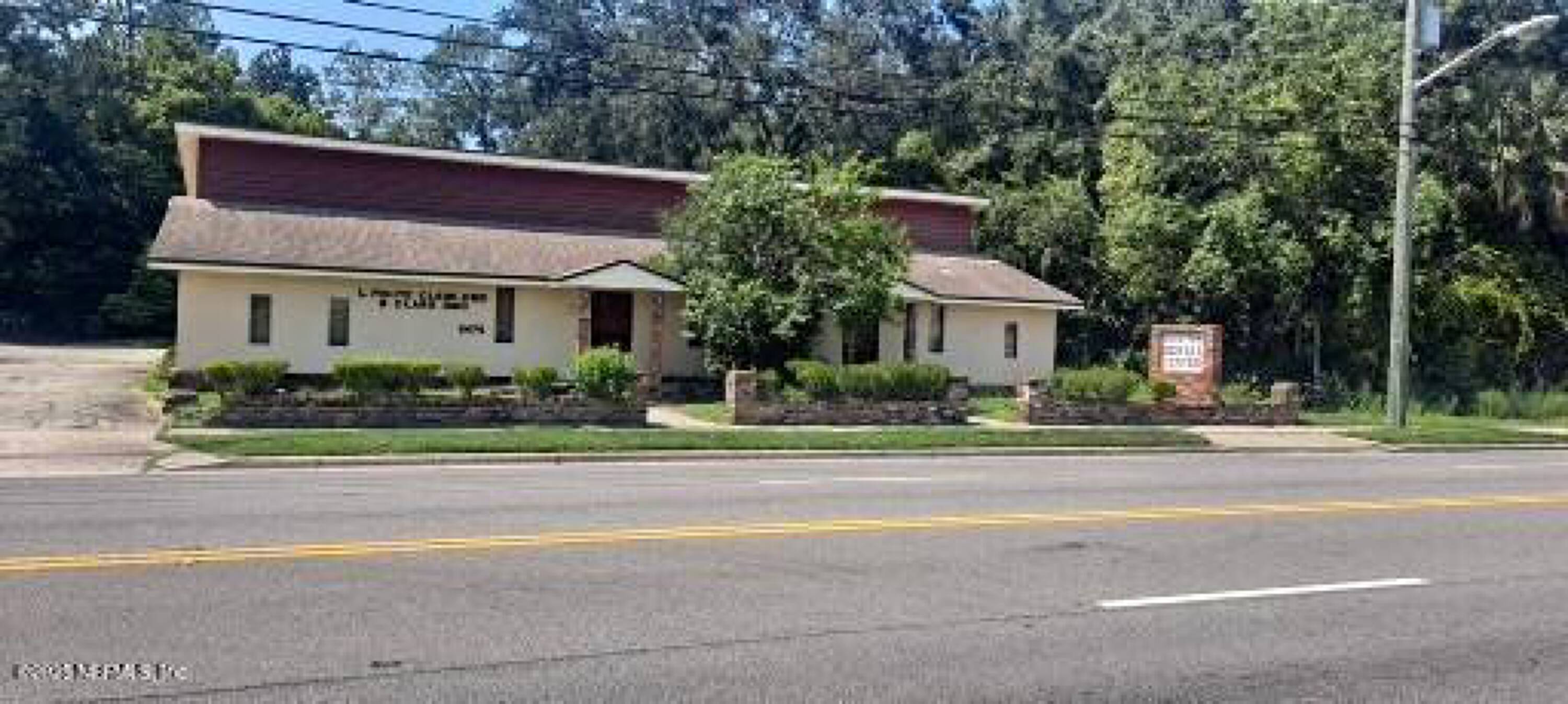 5475 SOUTEL DR Jacksonville FL 32219-3464 APN: 041730 0000 | Crexi.com