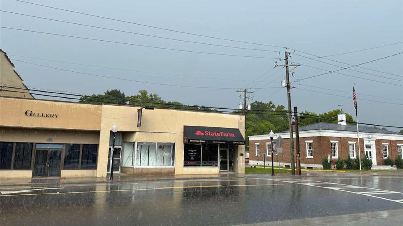 120-22 E Elm Street, Rockmart, GA 30153 | Crexi.com