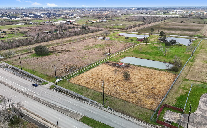 4901 County Rd 48, Manvel, TX 77578 | Crexi.com