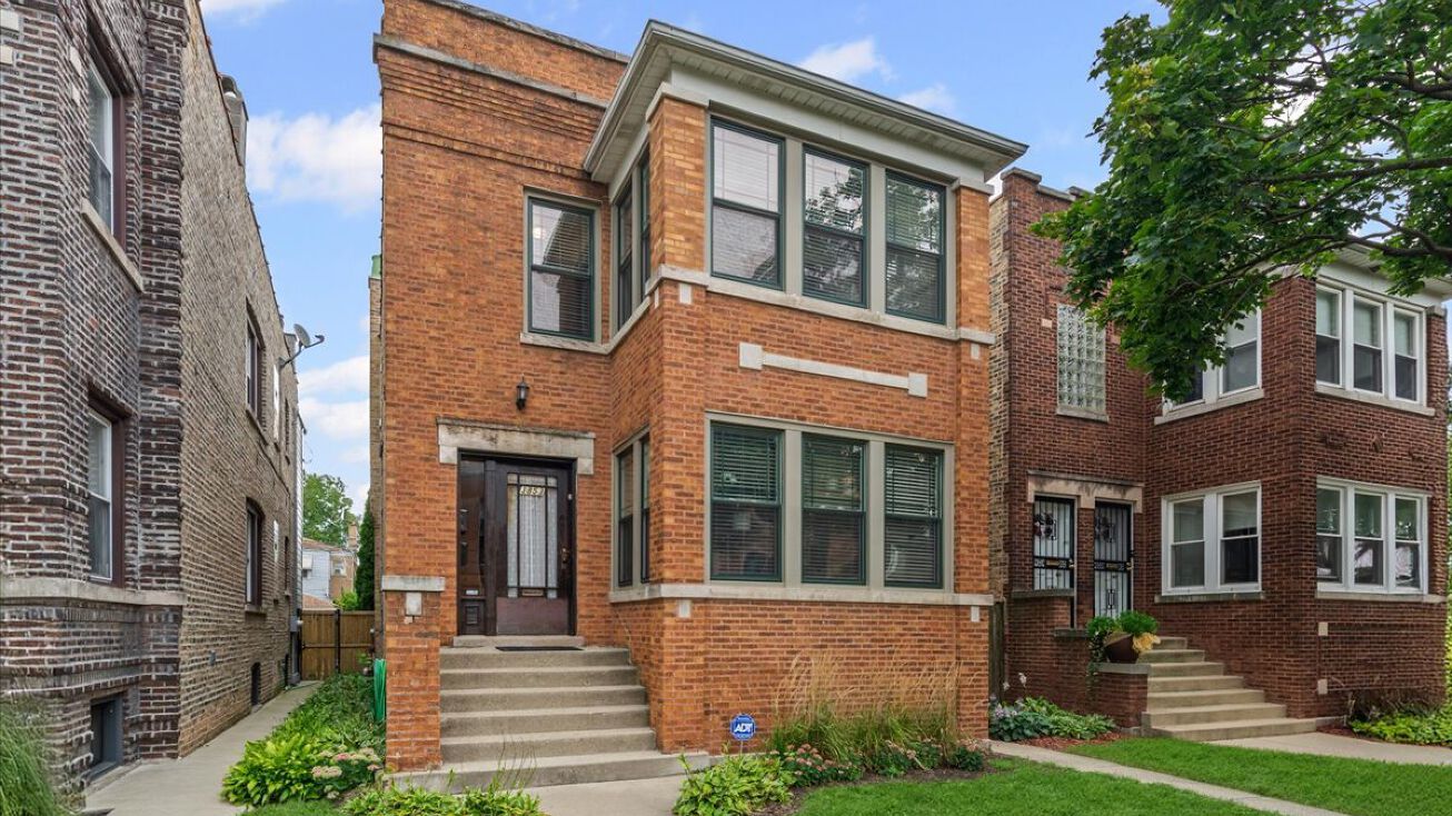 3853 N Spaulding Avenue, Chicago, IL 60618 | Crexi.com
