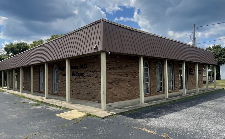 317 W Gaines St W, Lawrenceburg, TN 38464 | Crexi.com