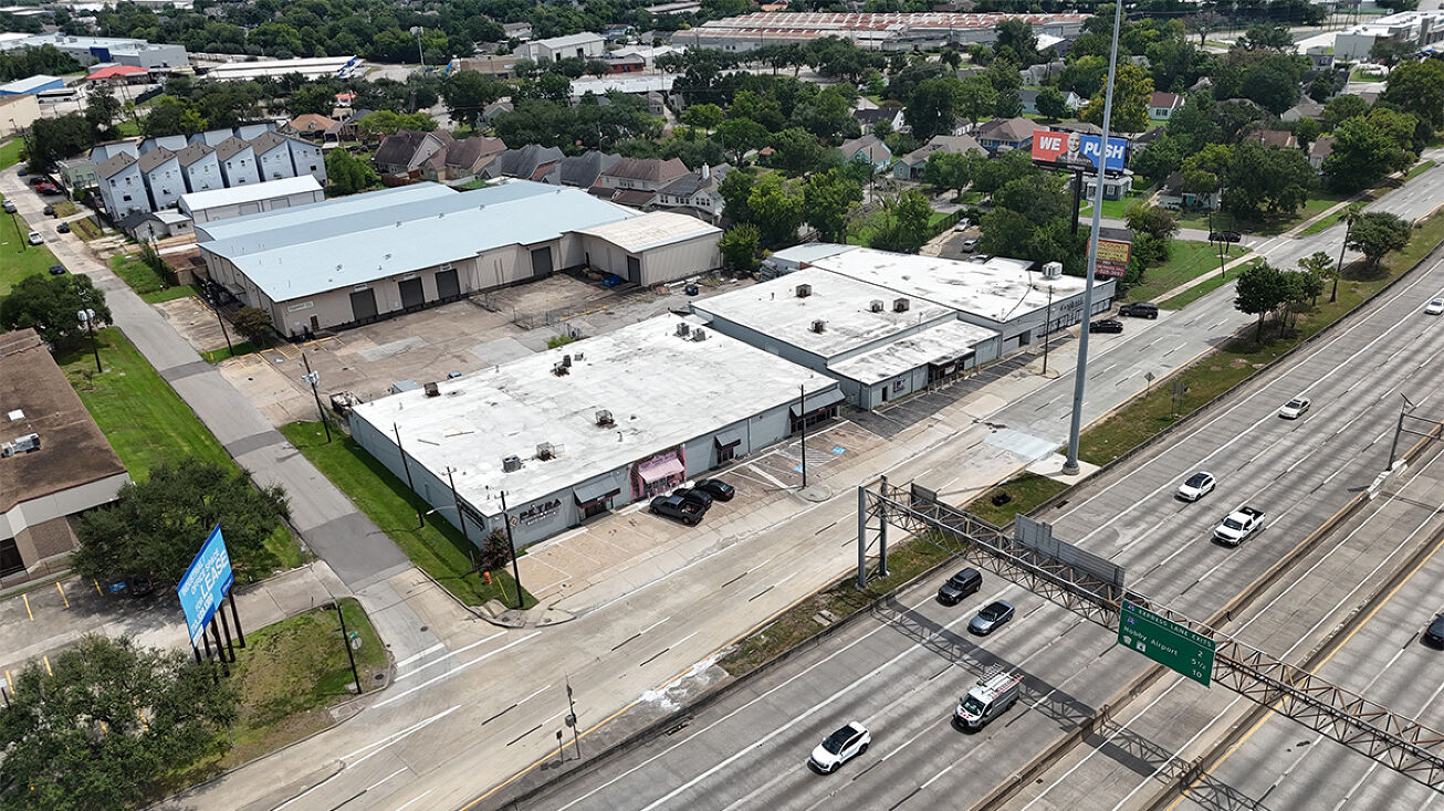 5001-5031 Gulf Fwy, Houston, TX 77023 | Crexi.com
