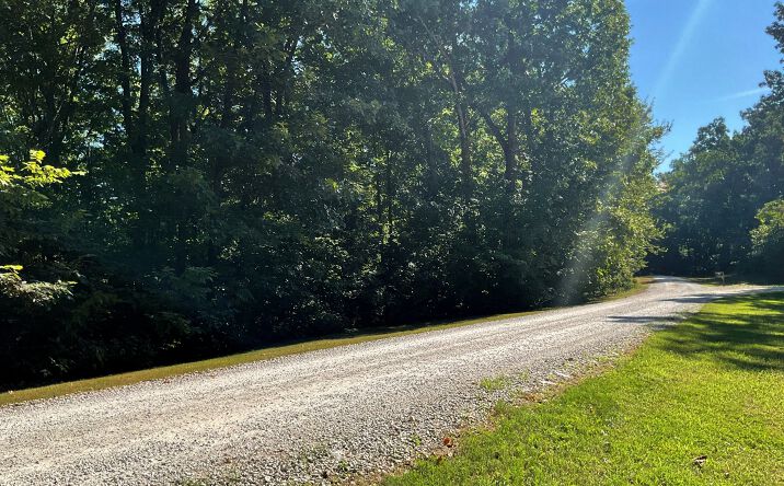 25 Turkey Run Dr, Hawk Point, MO 63349 | Crexi.com