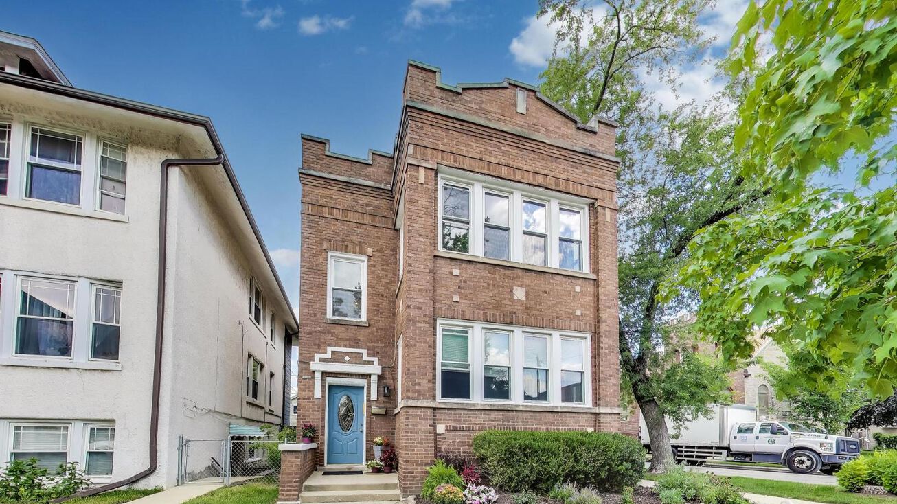 5000 W Grace Street, Chicago, IL 60641 | Crexi.com