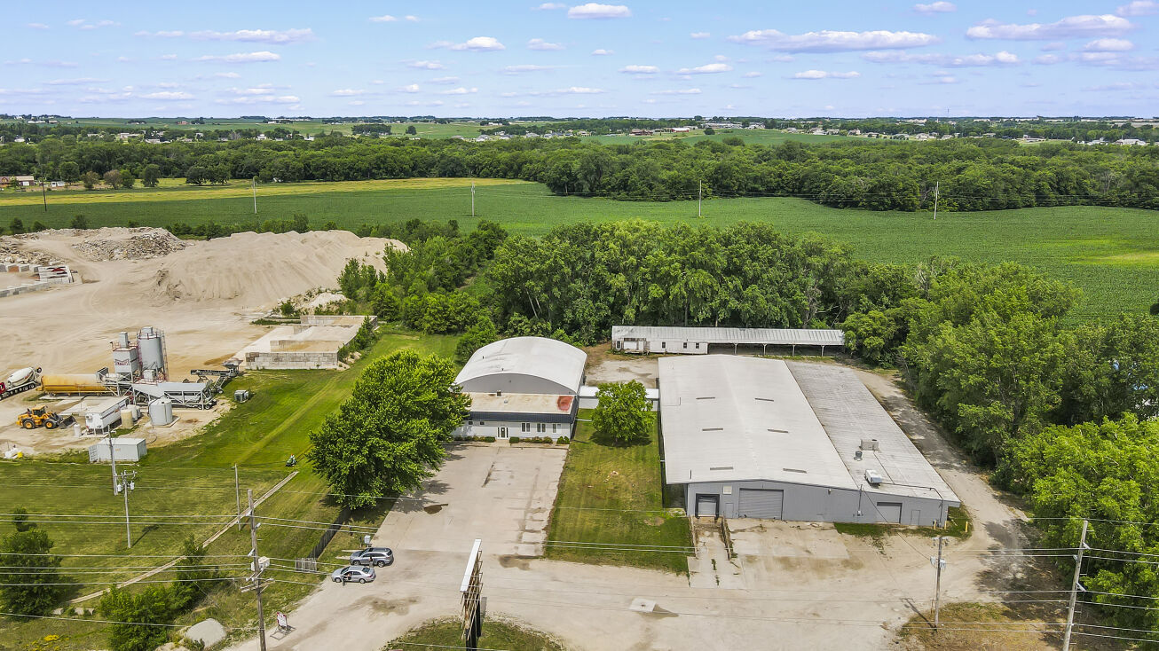 3130 SHAULIS WATERLOO IOWA 50701, waterloo, IA IA | Crexi.com