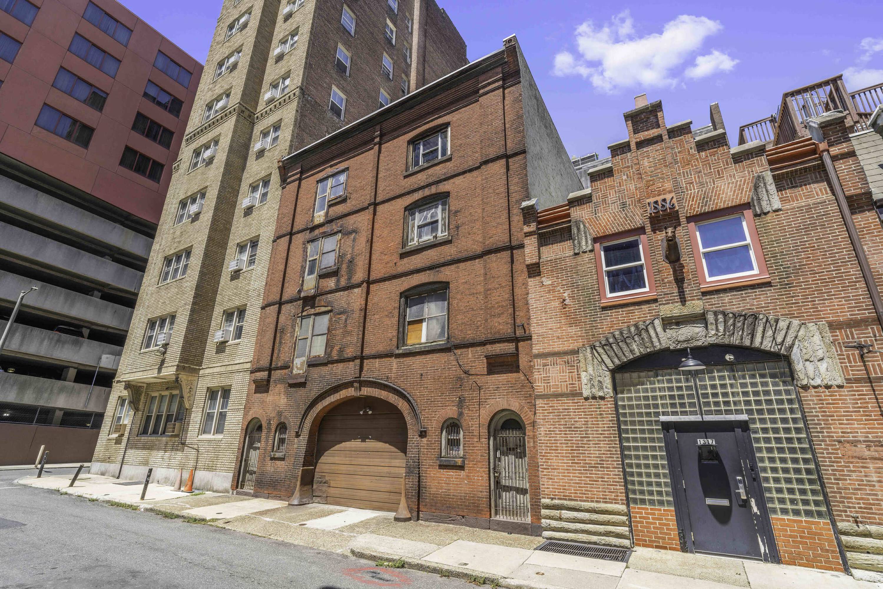 1317 IRVING ST Philadelphia PA 19107 APN: 054000001 | Crexi.com