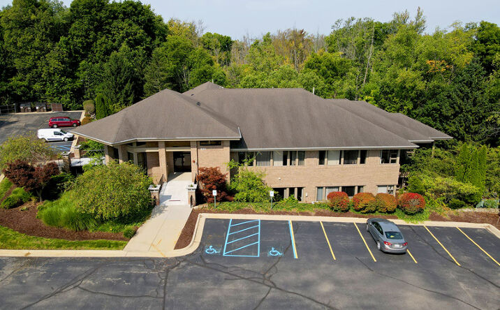 822 Centennial Way, Lansing, MI 48917 | Crexi.com