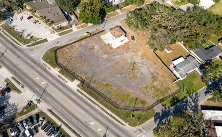 5225 Old Winter Garden Rd, Orlando, FL 32811 | Crexi.com