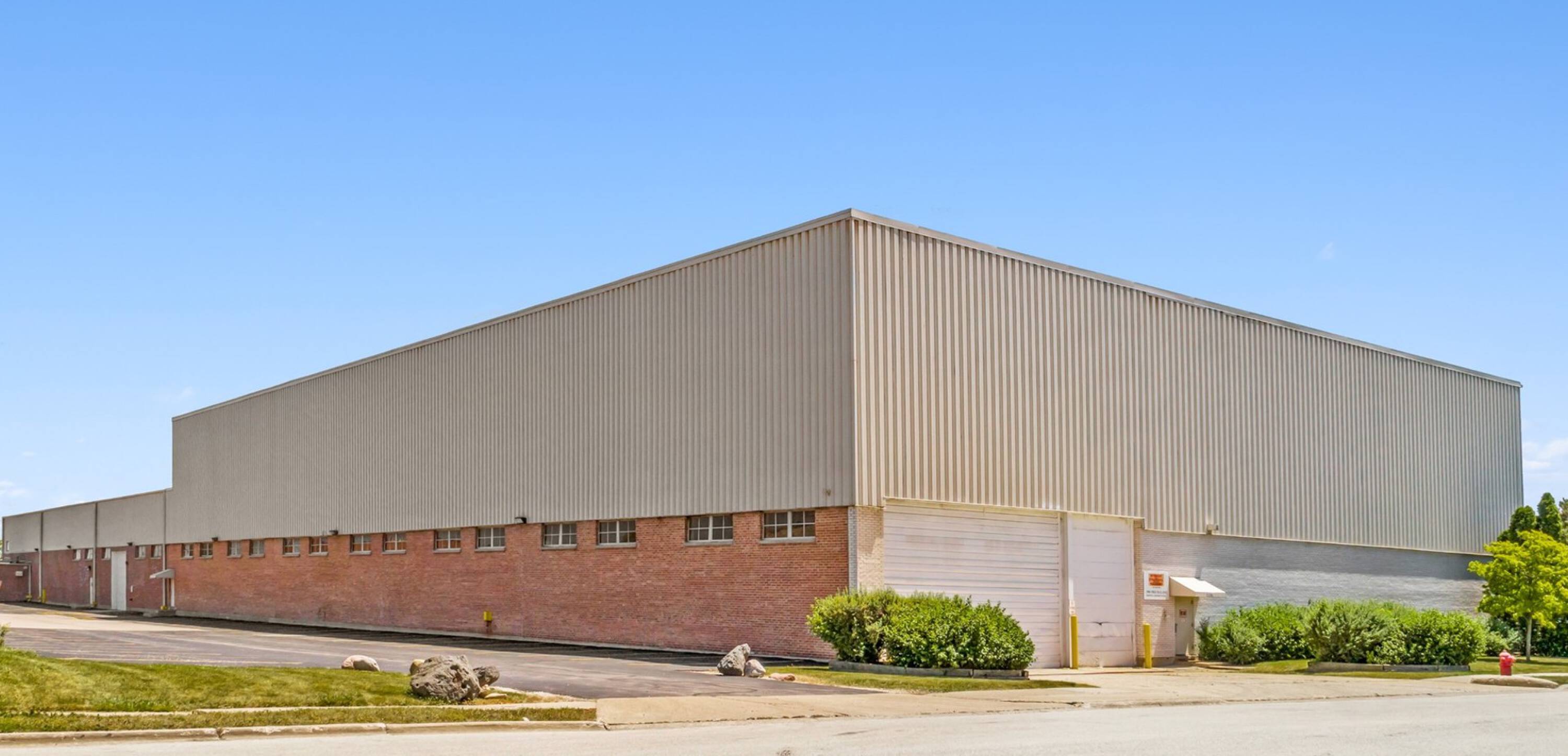 2500 York Rd, Elk Grove Village, IL 60007 | Crexi.com