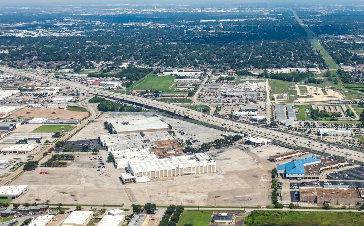 12200 Gulf Fwy, Houston, TX 77034 | Crexi.com
