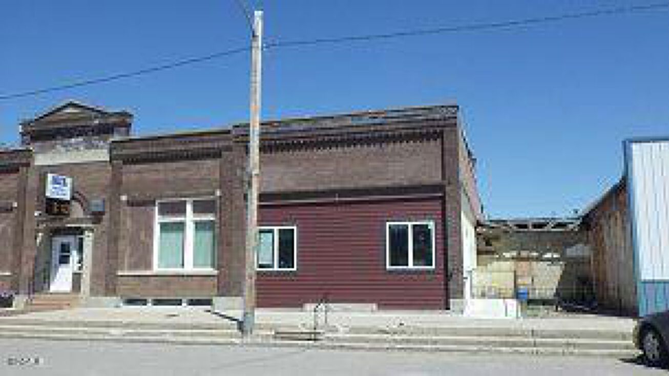 105 Main Street, Zeeland, ND 58581 | Crexi.com