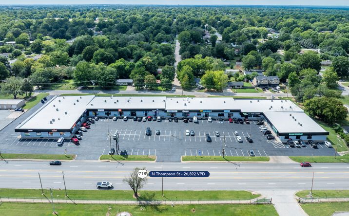 812 N THOMPSON ST Springdale AR 72764 | Crexi.com